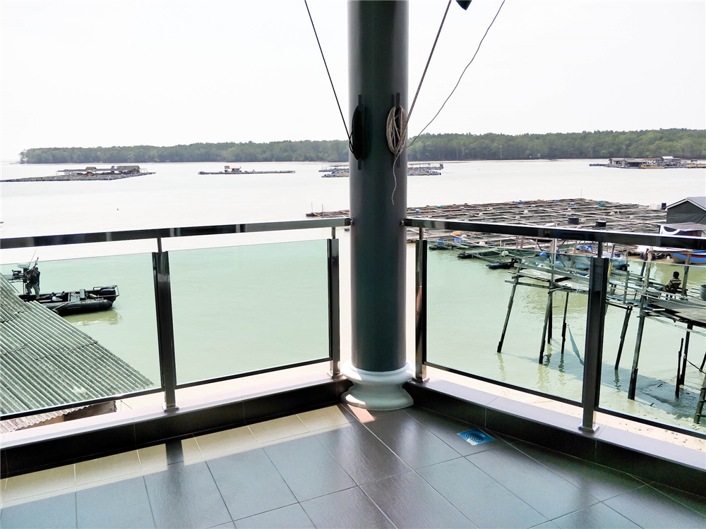 Seafront Kukup Resort 海边度假屋 | My Kukup