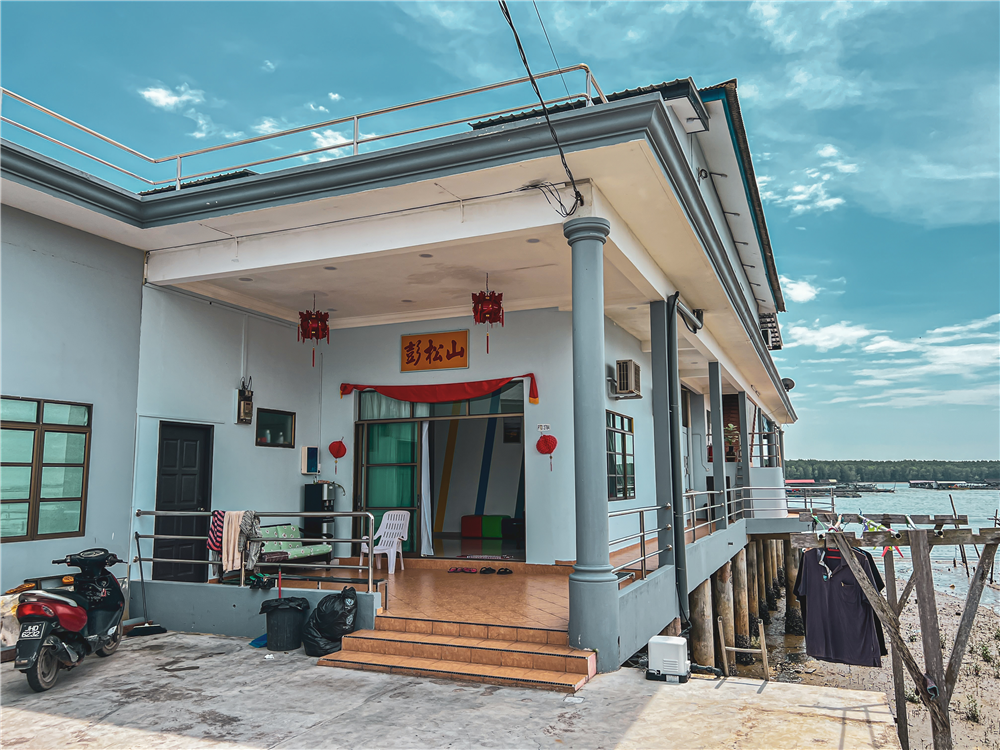 Sinar Laut 在水一方 | My Kukup